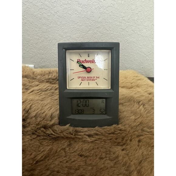 Wall Decor | Vintage Budweiser Digital And Analog Clock Official Beer ...